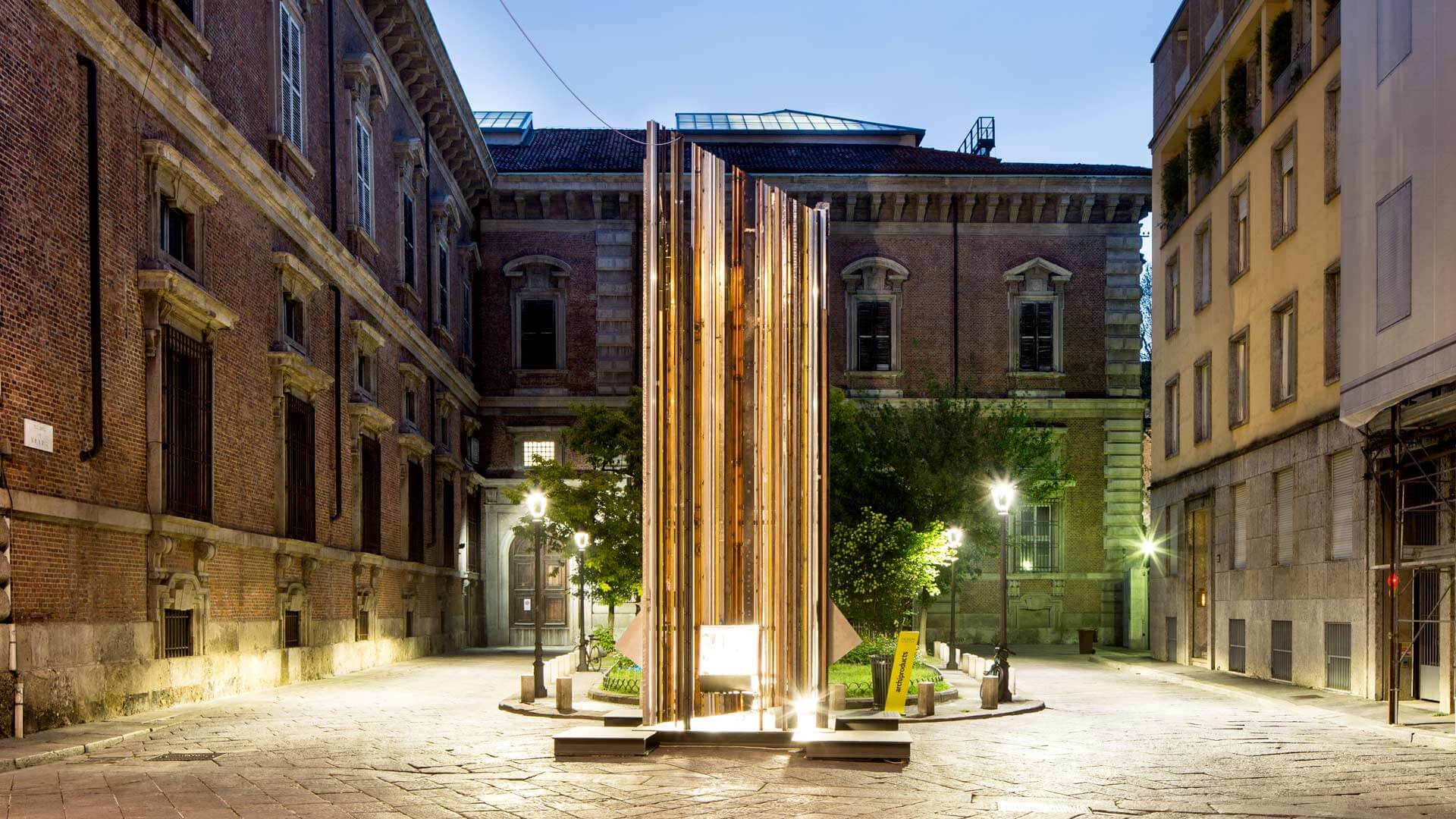 Scrigno del Cielo Piazzetta Brera Milan - Capoferri Serramenti